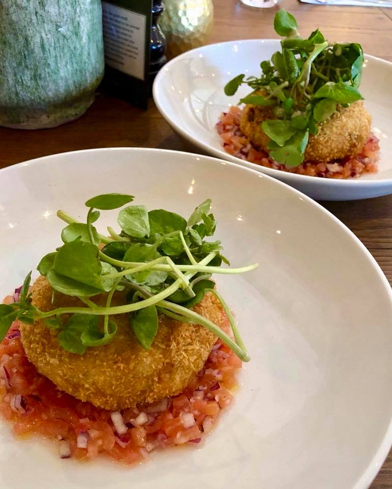 The Telegraph Reviews The Bear & Ragged Staff - Peach Pubs